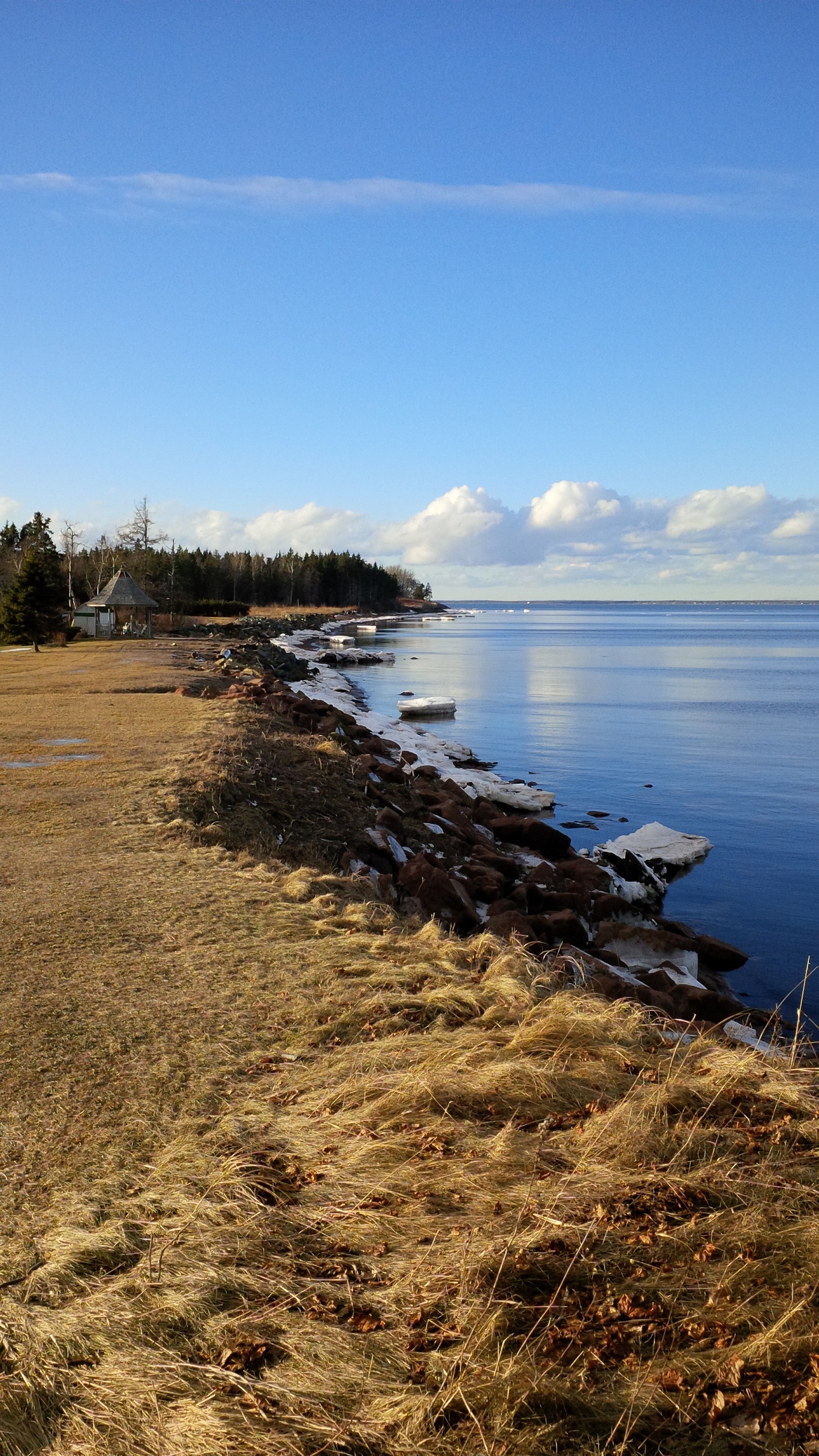 Beach Early Spring | Amherst Shore Country Inn - Official Site