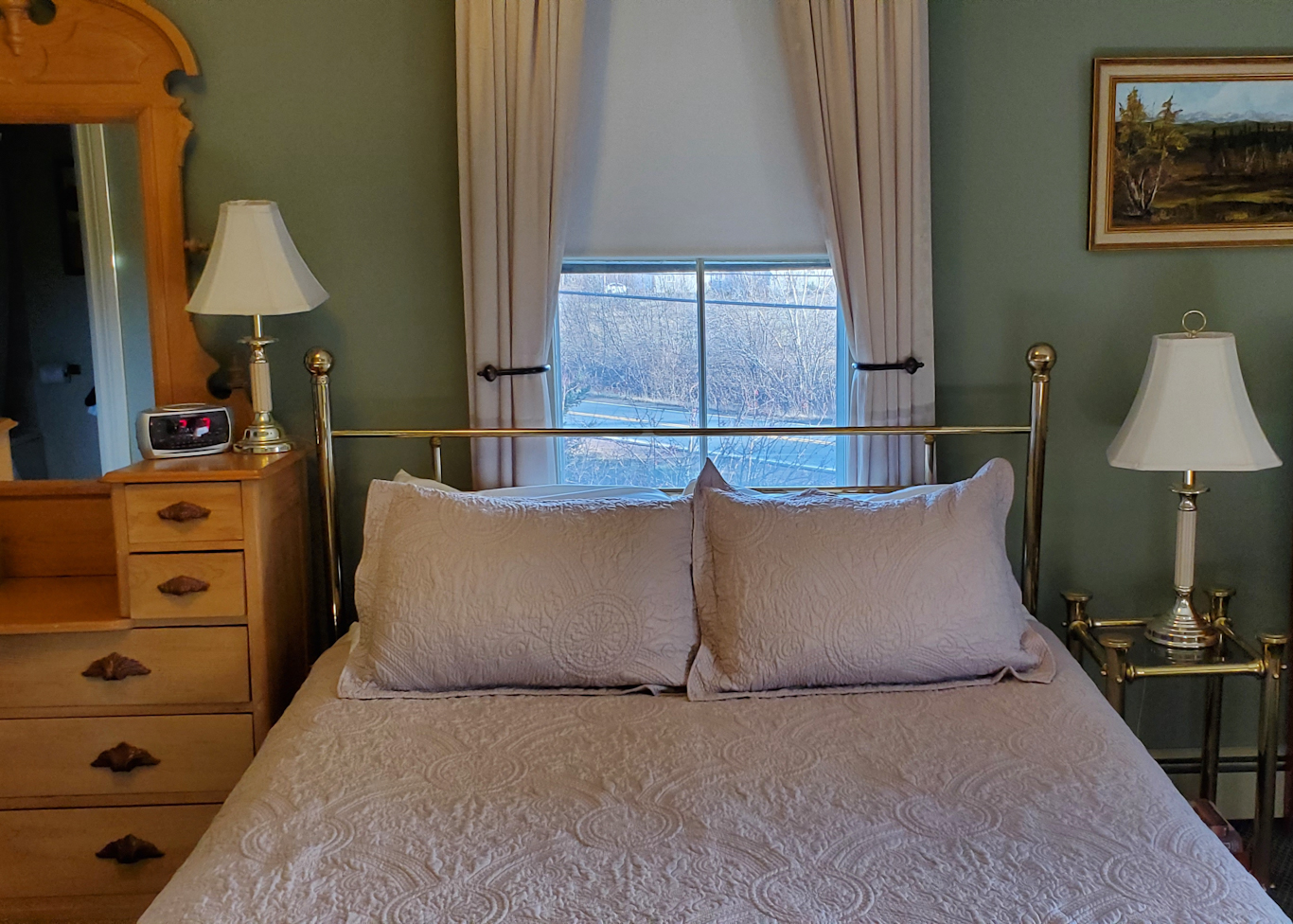Dresser | Amherst Shore Country Inn - Official Site
